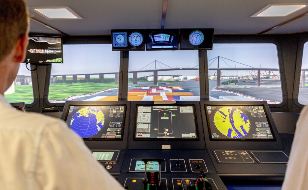 SIMULATIONS FOR SWANSON DOCK - PPSP